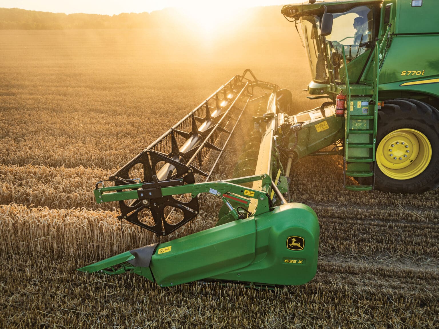 John Deere Mähdrescher Lagerabverkauf | D.O.B. Landtechnik